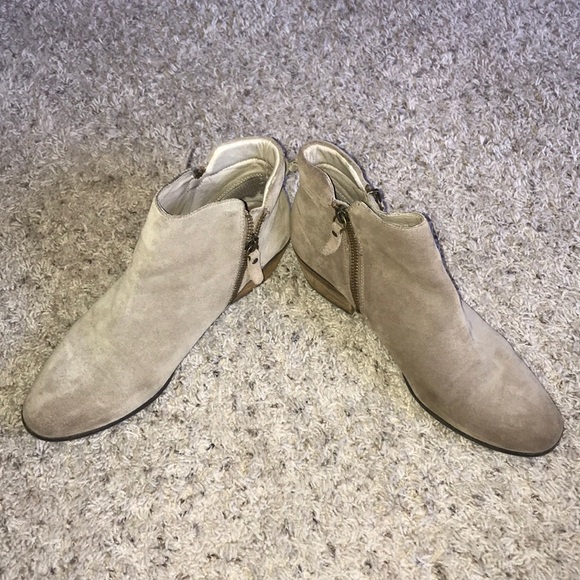 Vince Camuto | Shoes | Light Tan Booties | Poshmark
